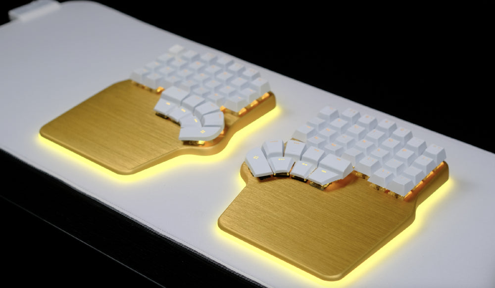 The Best Ergonomic Split Keyboards - Dygma