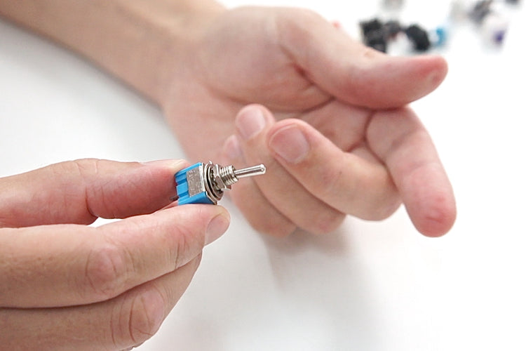 How mechanical switches work – Dygma