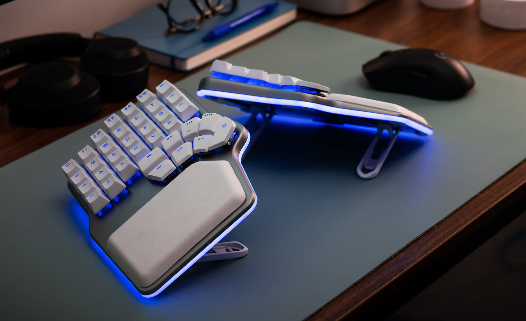 Dygma Defy wireless ergonomic keyboard